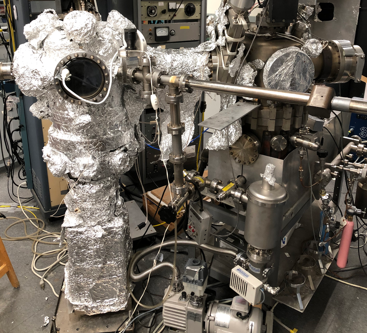 Double UHV System in J310 | Kahn Lab